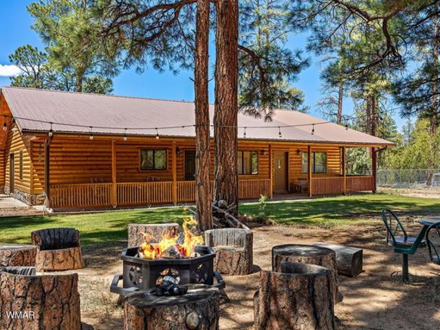 2924 Pine Rim Rd, Overgaard, AZ 85933