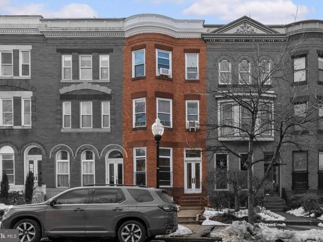 2924 Saint Paul St, Baltimore, MD 21218