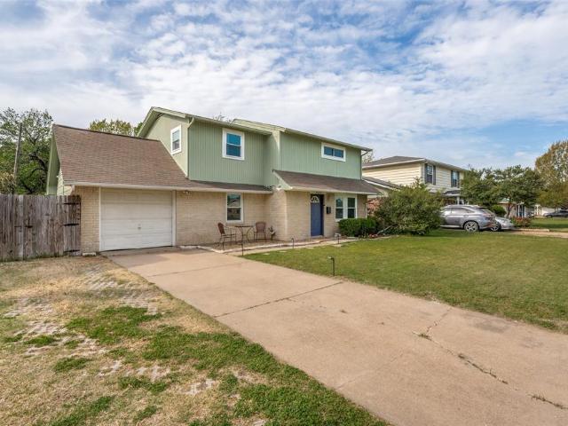2924 W 11th St, Irving, TX 75060 | MLS #21219 | Compass