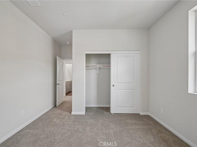 29257 Crescent Way, Highland, CA 92346 | MLS #CV26094