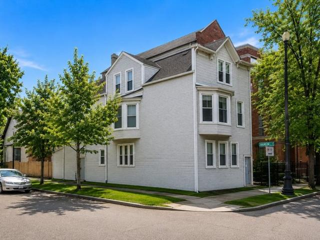 2925 N Damen Ave, Chicago, IL 60618