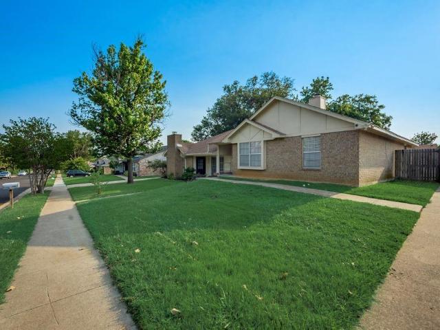2925 Kathleen Lane
