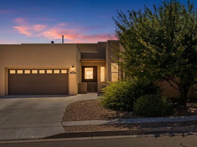 2925 Redondo Santa Fe NE, Rio Rancho, NM 87144