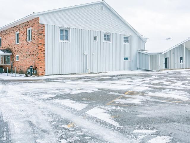 2926 Main Street