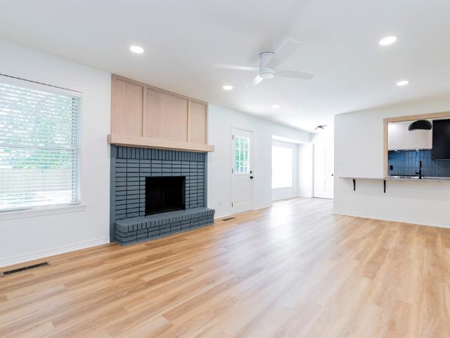 2926 Loxley Avenue