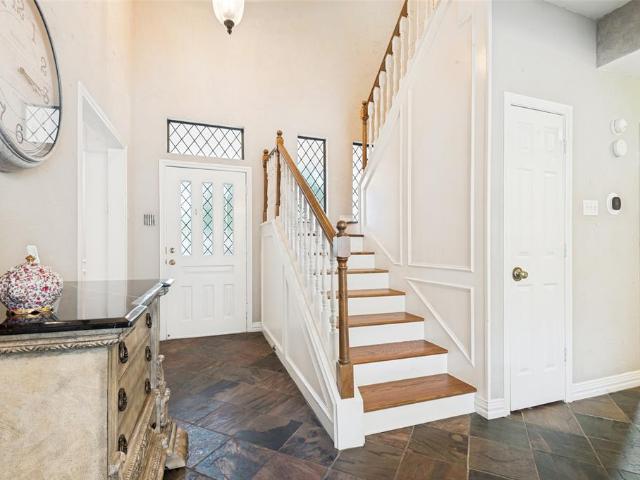 2926 Roaring Springs Road