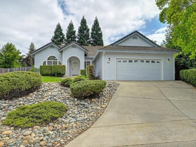 2926 Thrasher Ct, Cameron Park, CA 95682