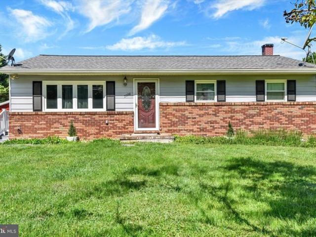 2926 Warehime Rd, Manchester, MD 21102