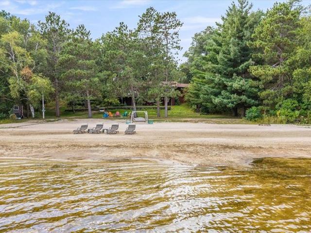 29270 Huxtable Point Rd, Merrifield, MN 56465