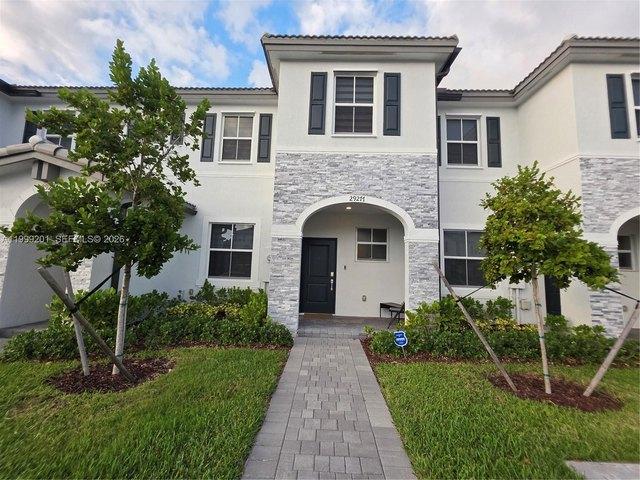 29277 SW 163rd Ct, Homestead, FL 33033
