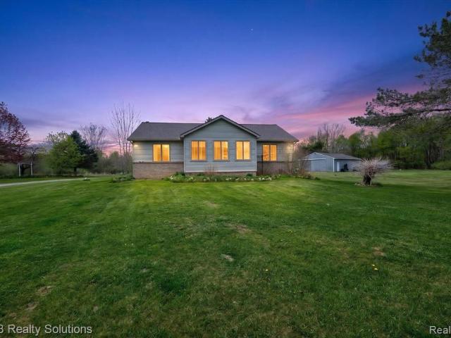 2927 N Blacks Corners Road