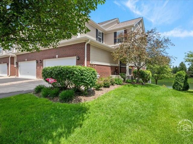 2927 Church Rd, Aurora, IL 60502