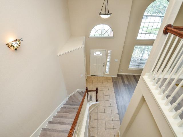 2927 Empire Oaks Lane