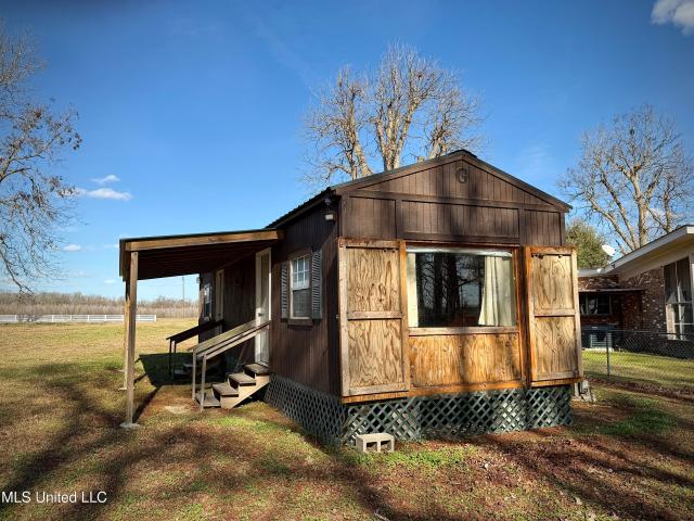 2927 Highway 569