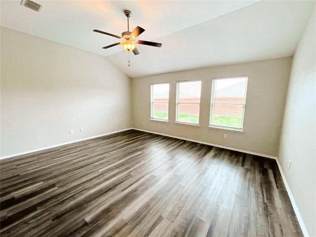 2927 Rosemount Lane