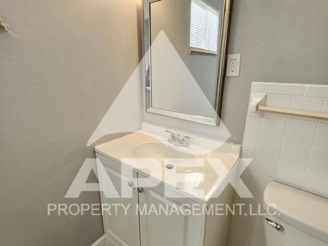 2927 Whittle Springs Road 1 Bedroom Apartment for Rent at 2927 Whittle Springs Rd, Knoxville, TN 37917