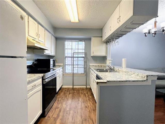 2928 Manhattan Boulevard # 164