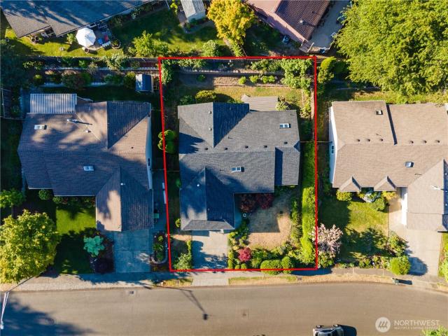 2928 Briar Lea Loop SE