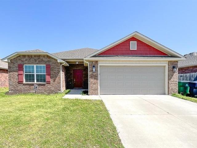 2928 Cider Mill Ln, Yukon, OK 73099