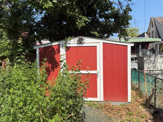 2928 Fenton Avenue