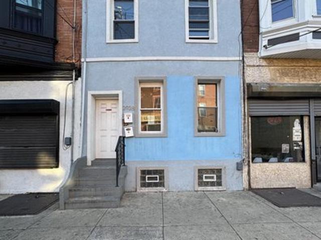 2928 Ridge Ave, Philadelphia, PA 19121