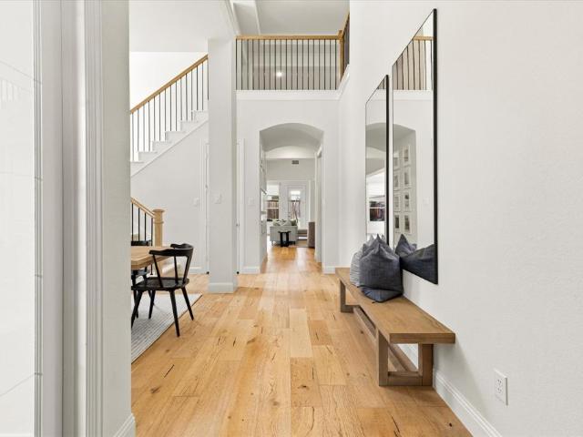 2928 Stonefield