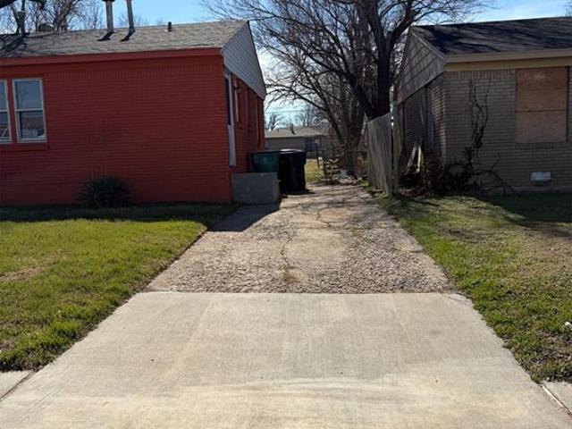 2928 SW 47th Street