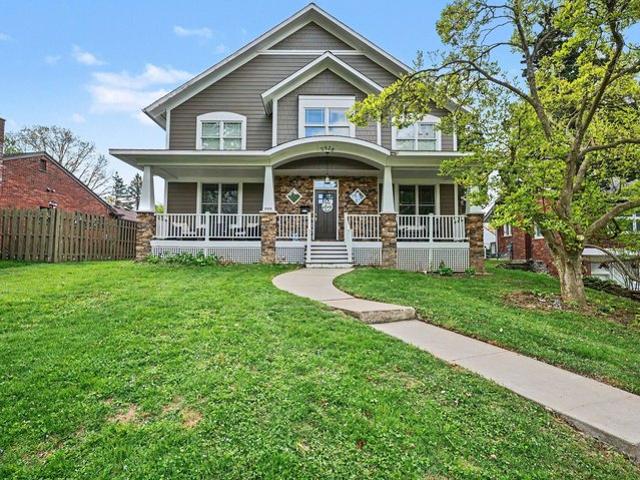 2928 Vinsetta Blvd, Royal Oak, MI 48073
