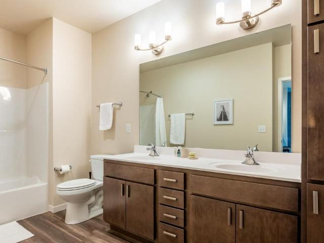 2929 California Plz. 1 Bedroom Apartment for Rent at 2929 California Plz, Omaha, NE 68131