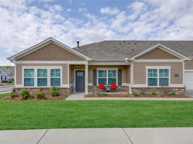 2929 Rambler Dr, Loganville, GA 30052