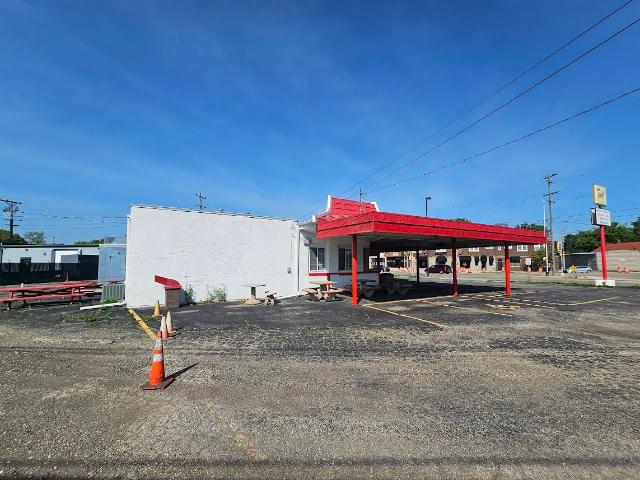 2929 Roosevelt Road