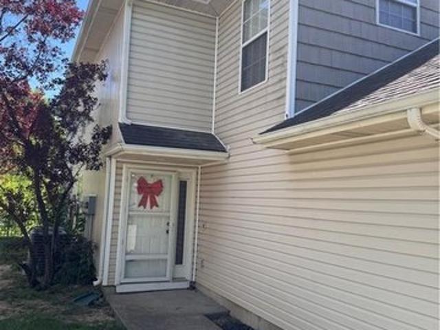 2929 S Harvard Ave, Independence, MO 64052