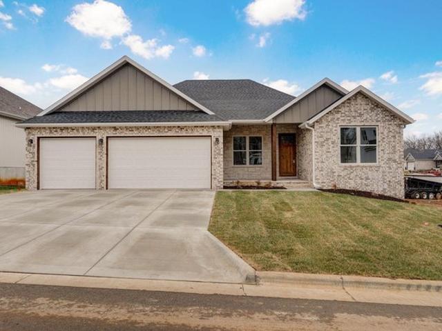 2929 W Marty St, Springfield, MO 65810