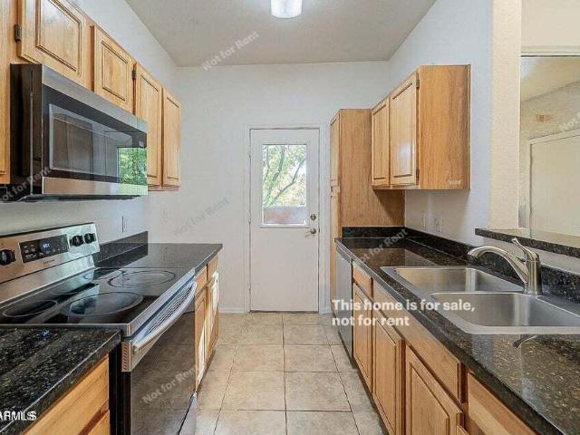 2929 w yorkshire drive # 2026