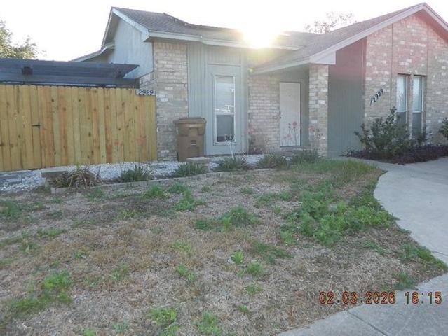 2929 Water Lily Dr, Corpus Christi, TX 78415