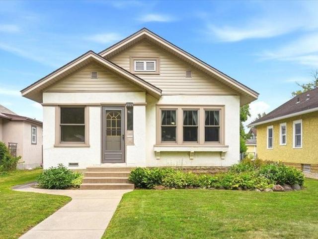 2929 34th Ave S, Minneapolis, MN 55406