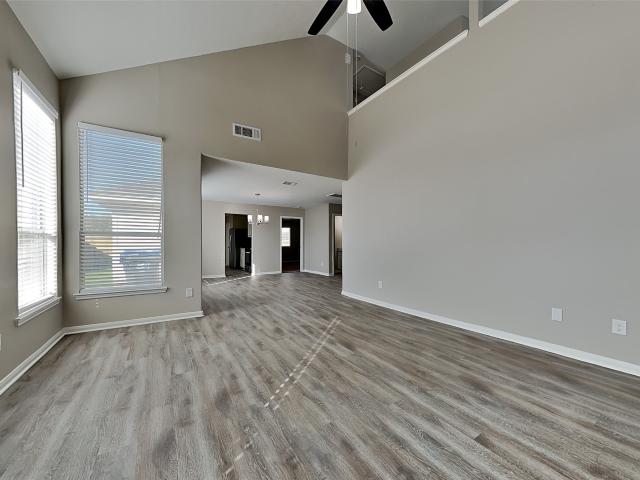 29207 Fox Fountain Ln, Spring, TX 77386 | MLS #8385 | Compass