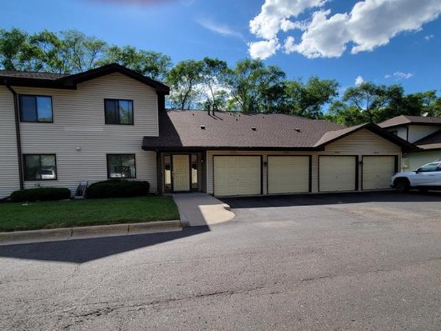 2920 Mounds View Blvd, Mounds View, MN 55112
