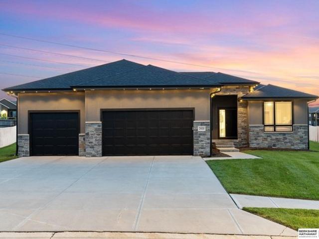 2920 N 185th Ave, Elkhorn, NE 68022