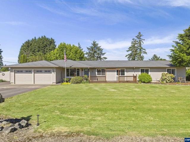 2920 NE Clover St, Albany, OR 97322