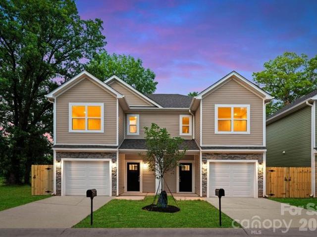 2920 Capitol Dr, Charlotte, NC 28208