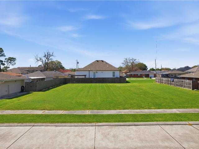 2920 Chalona Drive