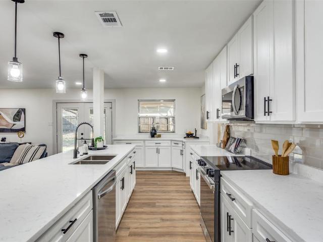 2920 Choctaw Trail, Fort Worth, TX 76116 | MLS #21137