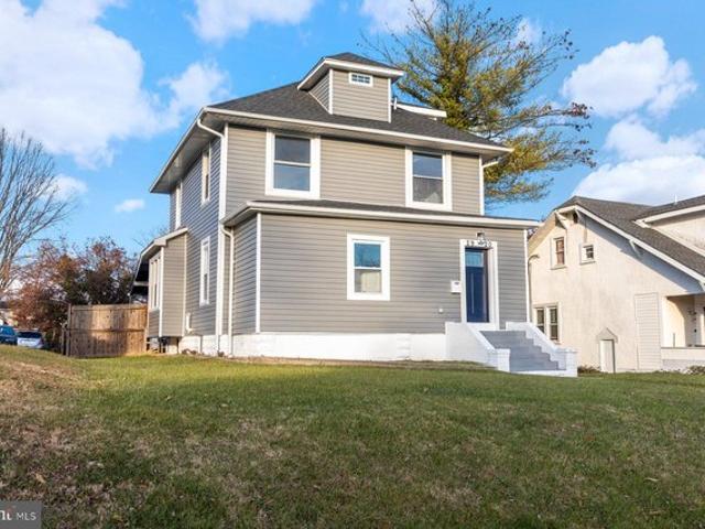 2920 E Northern Pkwy, Baltimore, MD 21214