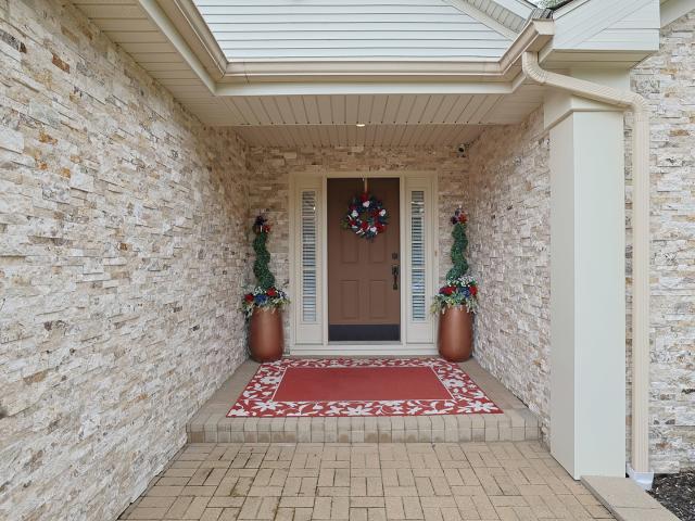 2920 Farmington Drive