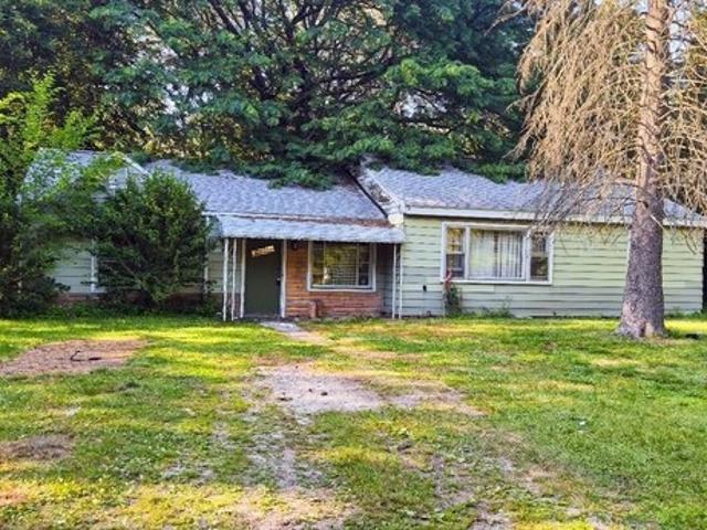 2920 First St, La Salle, MI 48145