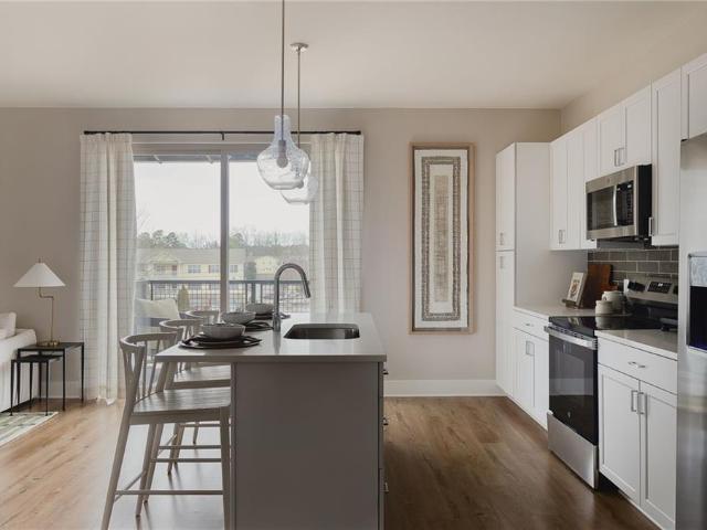 2920 Frontage Road 1203