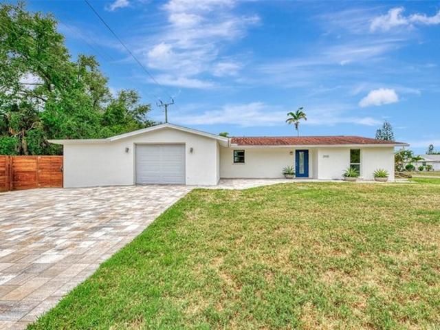 2920 Gulf Gate Dr, Sarasota, FL 34231