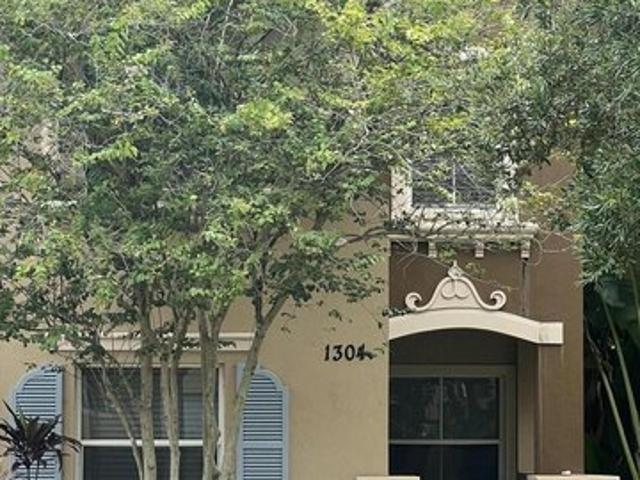 2920 Hidden Hills Rd Apt 1304, West Palm Beach, FL 33411