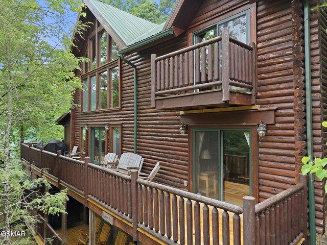 2920 Raven Fork Cir, Sevierville, TN 37876